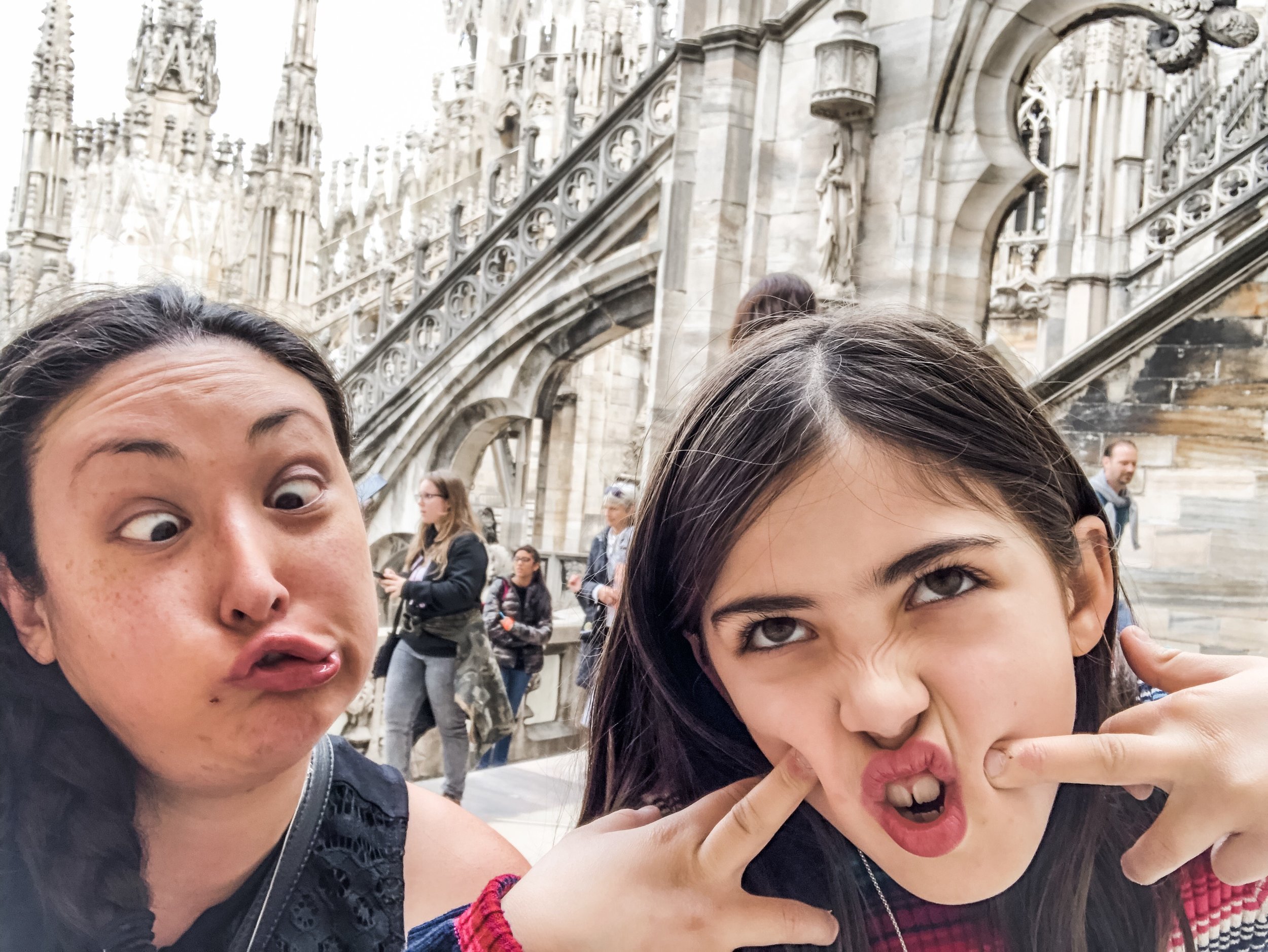 12 Travel Tips for Siblings That Fight - Nomad Veronica