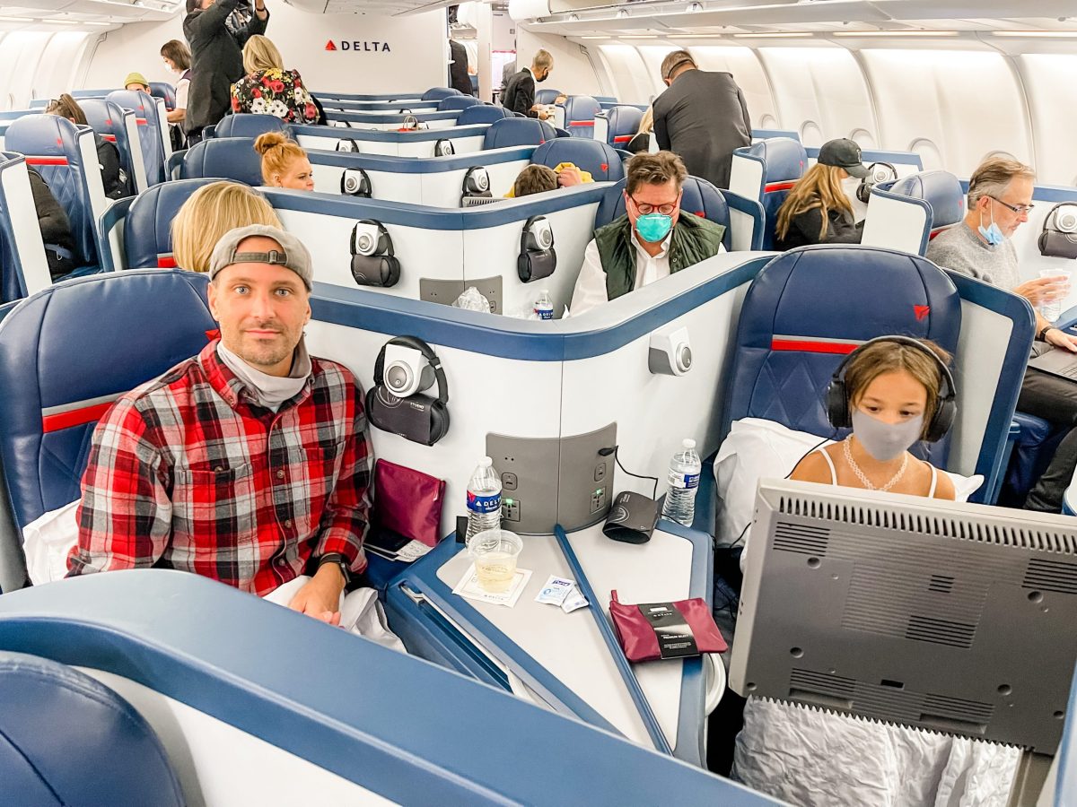 Best Guide to Fly First Class as a Family - Nomad Veronica