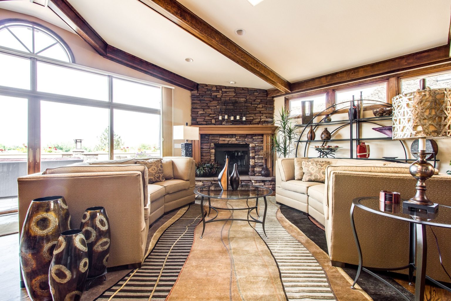 17 Things Making Your House Look Cluttered - Nomad Veronica