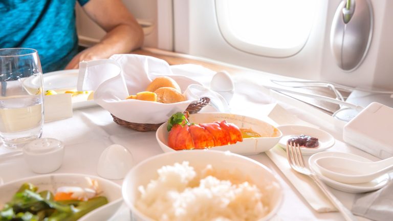 Best Guide to Fly First Class as a Family - Nomad Veronica