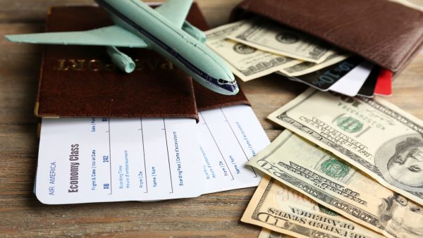 Best Guide to Fly First Class as a Family - Nomad Veronica