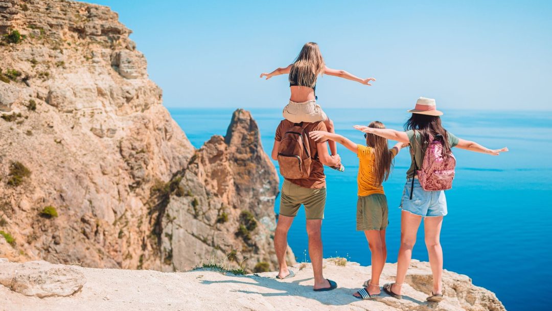 5 Most Memorable Activity Vacations for Families - Nomad Veronica