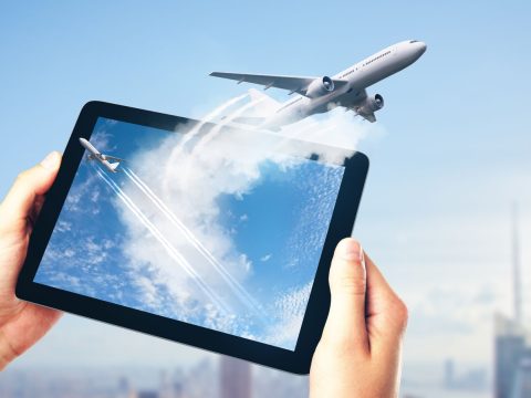 Are You Allowed to Use an iPad on a Plane? - Nomad Veronica