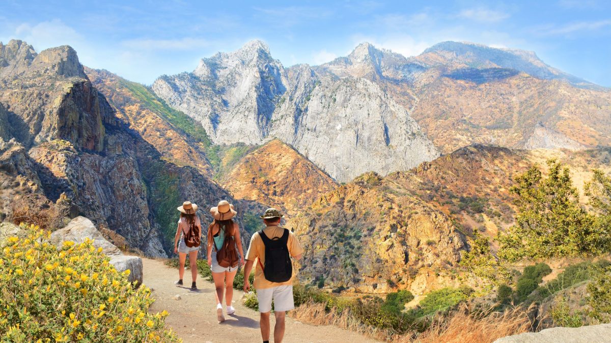 7 Cheap International Vacations for the Entire Family - Nomad Veronica