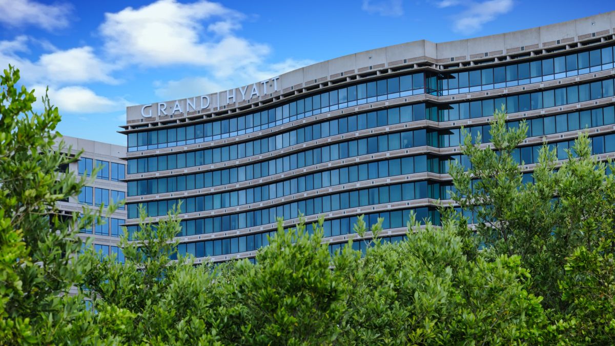 3 Best Hotel Chains to Earn Status - Nomad Veronica