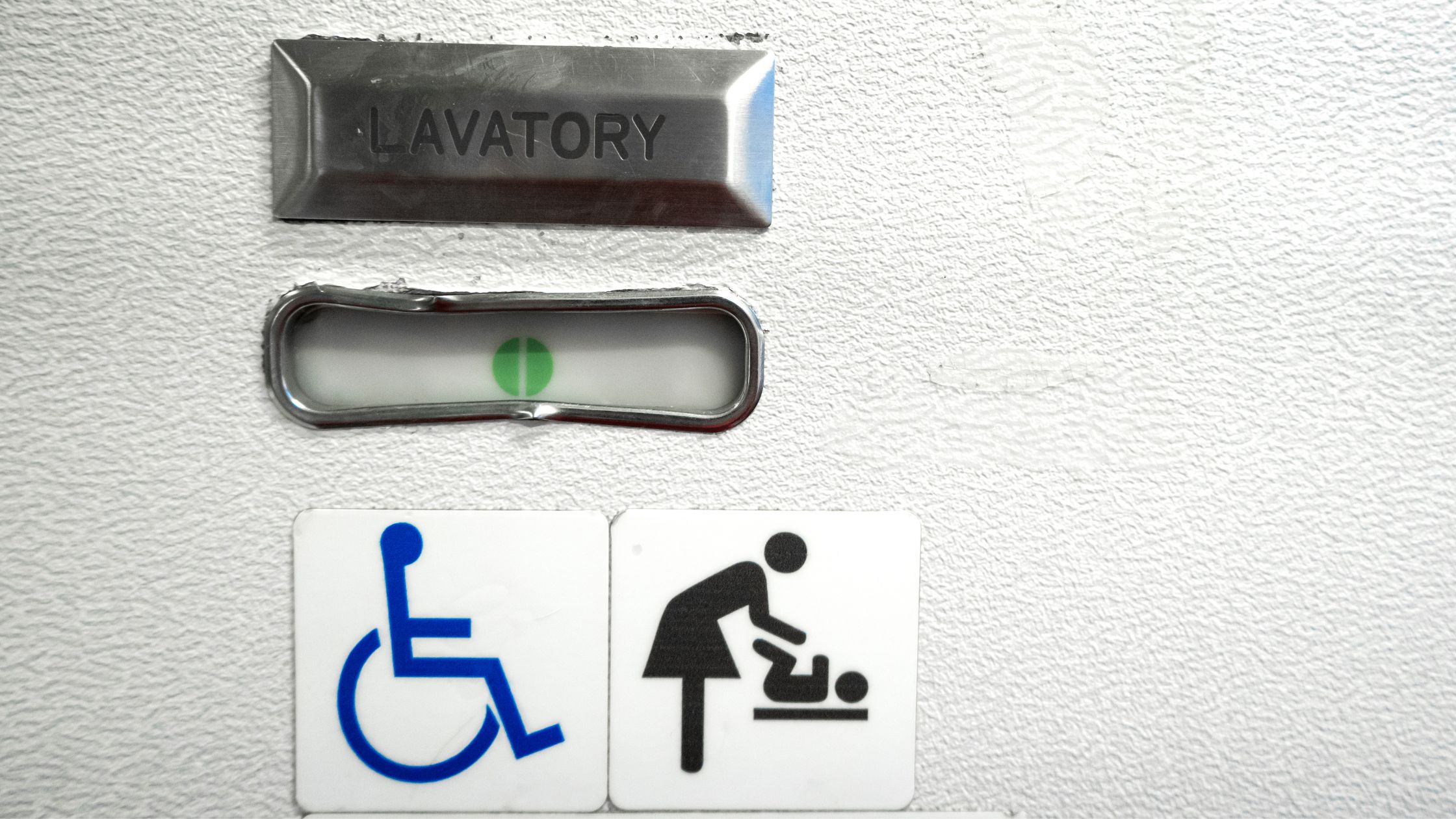 Where Does Poop Go on a Plane After the Flush? - Nomad Veronica