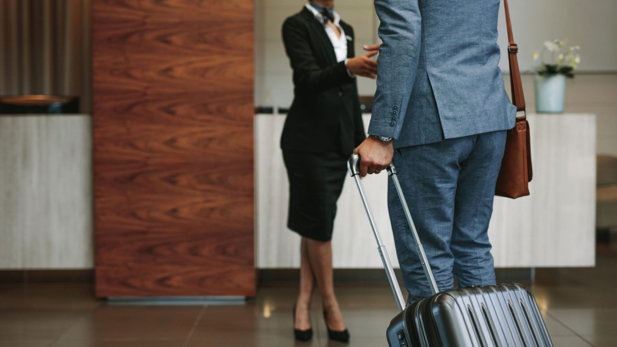 11 Common Problems Airbnb Hosts Face - Nomad Veronica