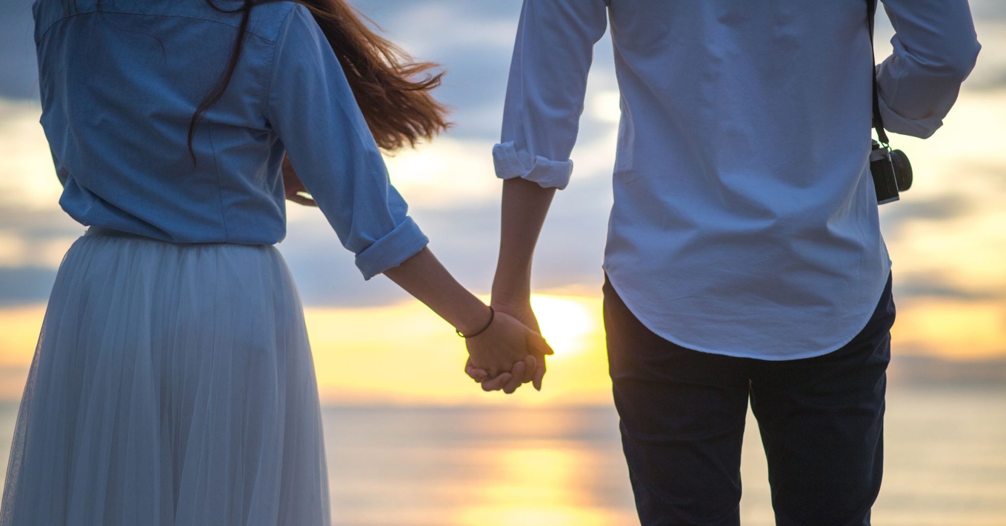 11 Ways to Deepen Emotional Intimacy in Marriage - Nomad Veronica