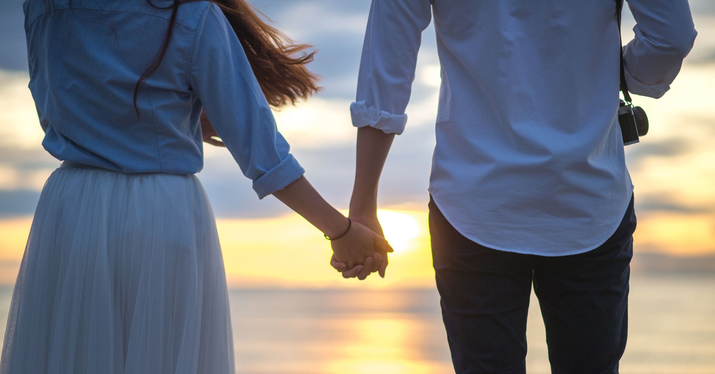 11 Ways to Deepen Emotional Intimacy in Marriage - Nomad Veronica