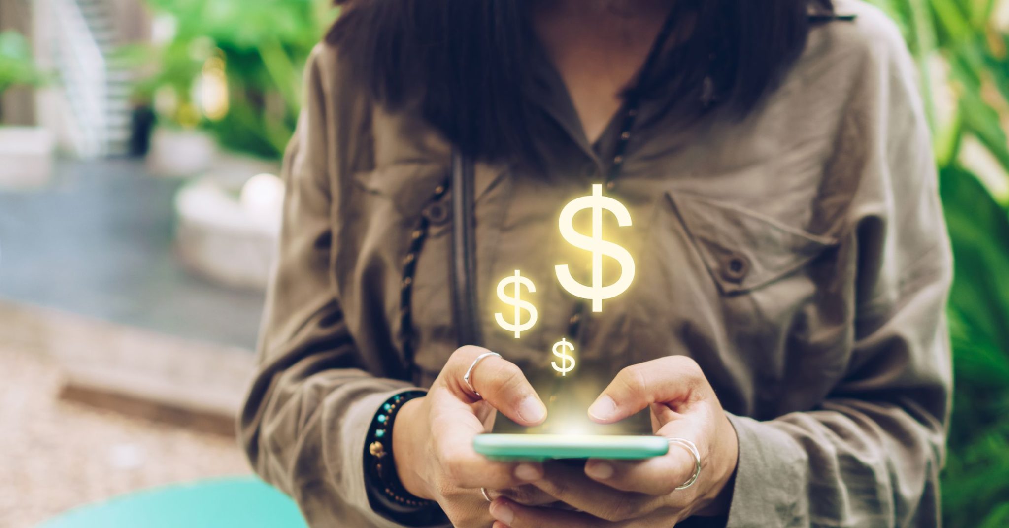 Mastering the Art of Making Money from the Comfort of Home - Nomad Veronica