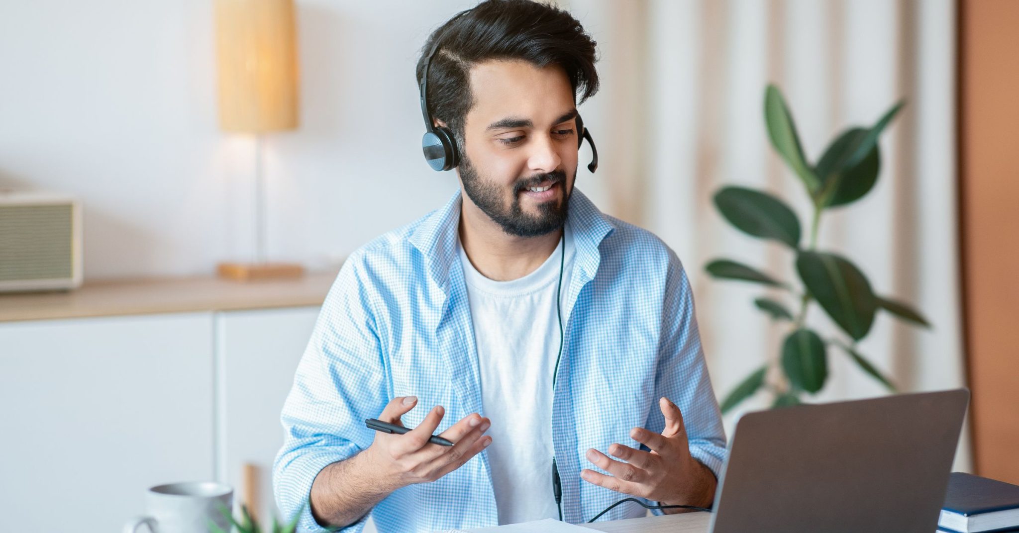 7 Remote Businesses You Can Start This Weekend - Nomad Veronica
