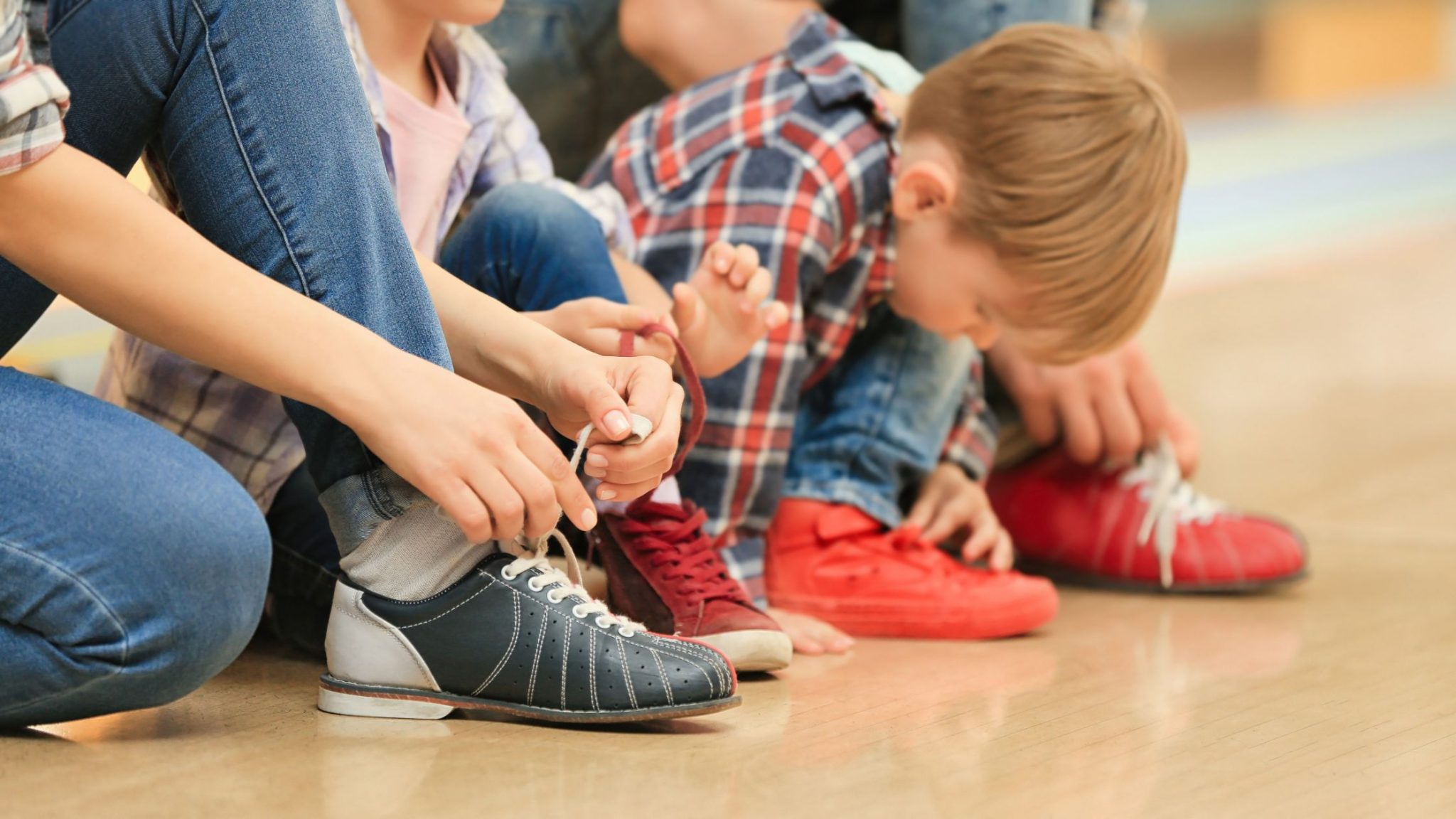 Top 20 Minimalist Shoes for Kids - Nomad Veronica
