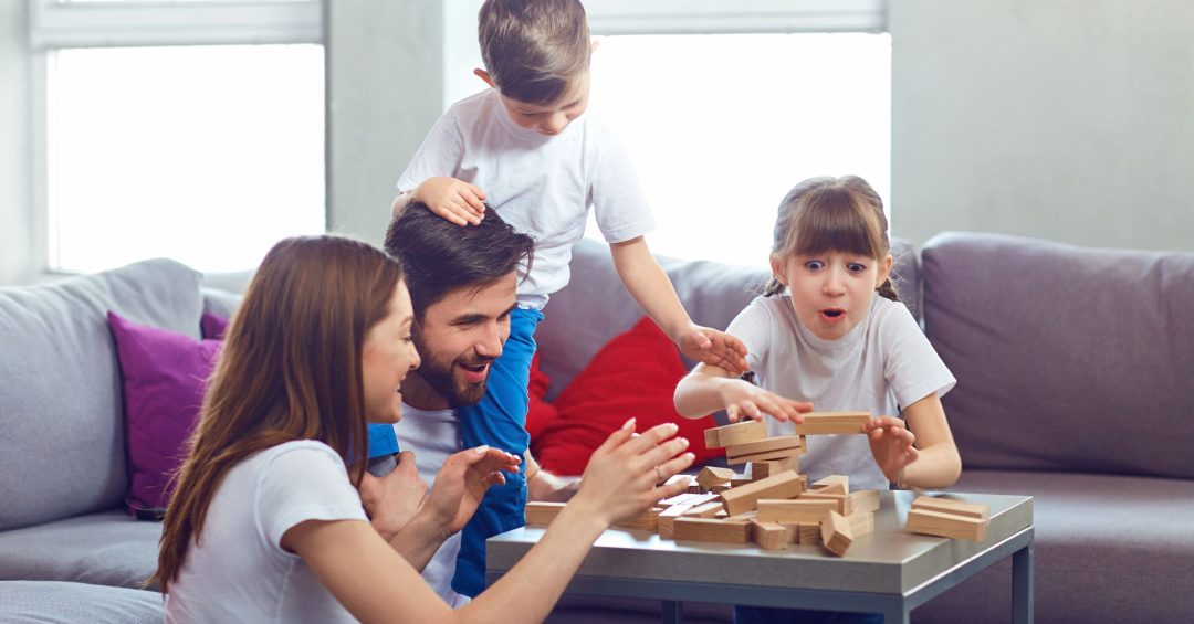 3 Fun Weekly Rituals to Make Unforgettable Family Memories - Nomad Veronica