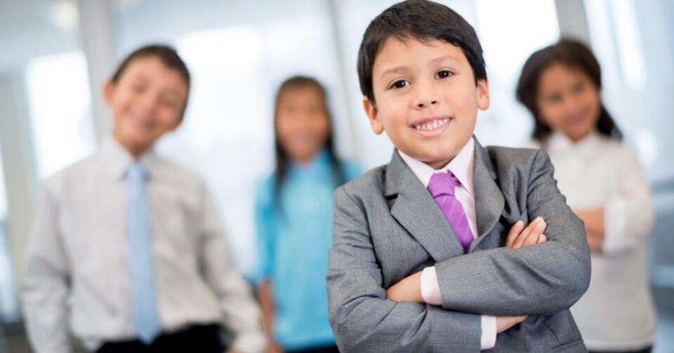 Empower Your Kid to Become an Effective Leader - Nomad Veronica